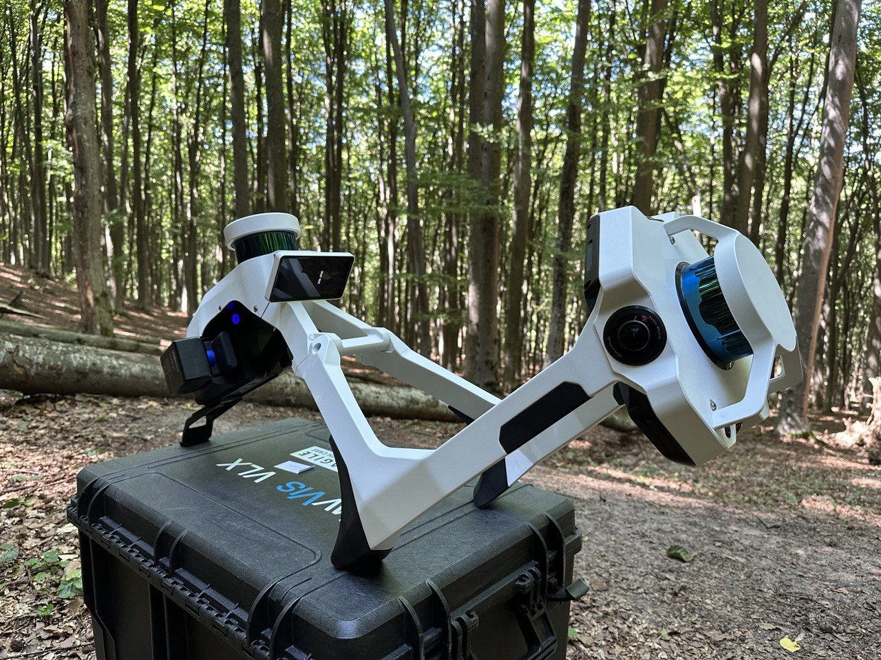 Un nou sistem de cartografiere: scanner-ul terestru NavVIS Vlx2, testat ...